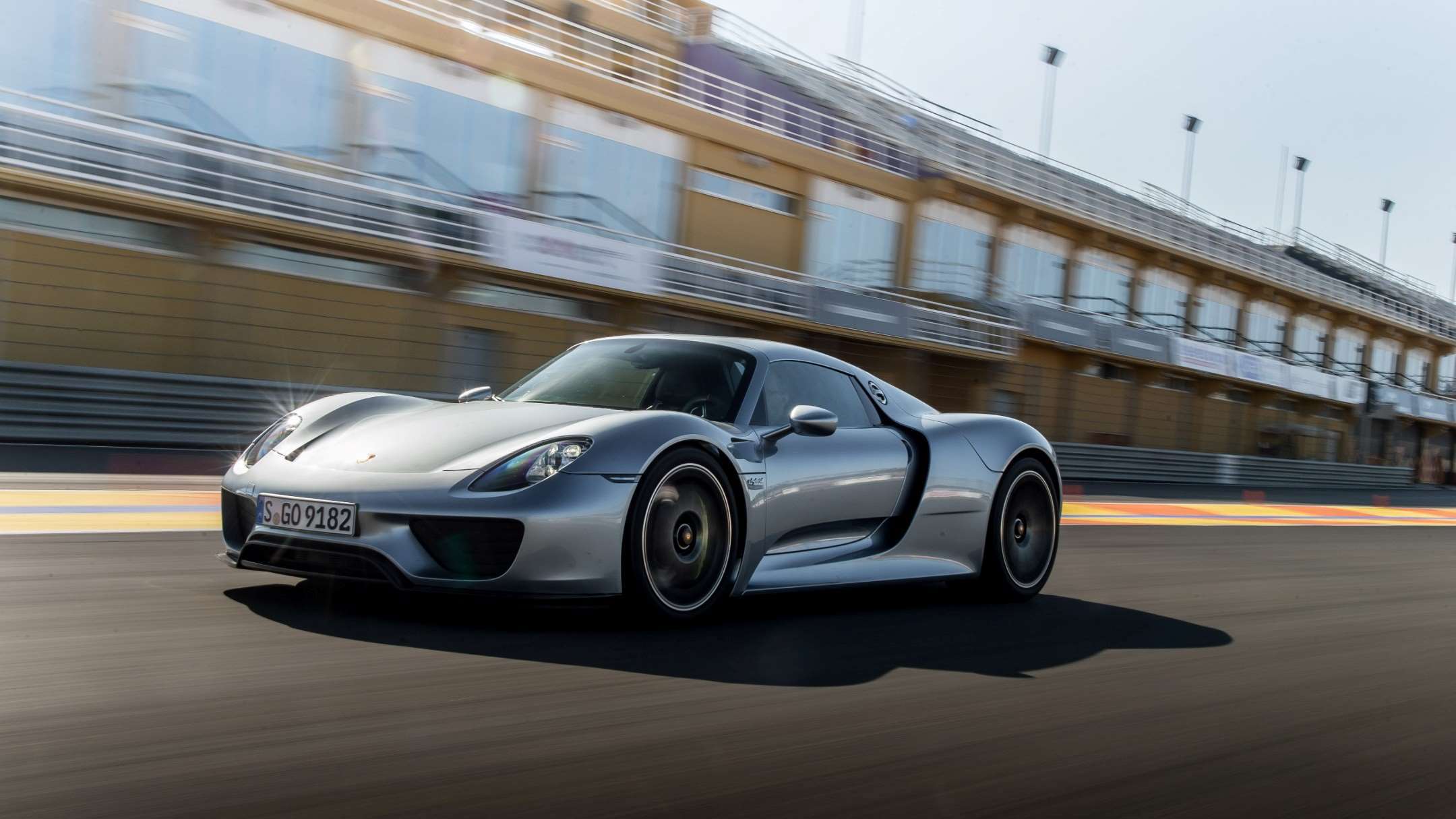 The best German supercars ever made (list) | GRR