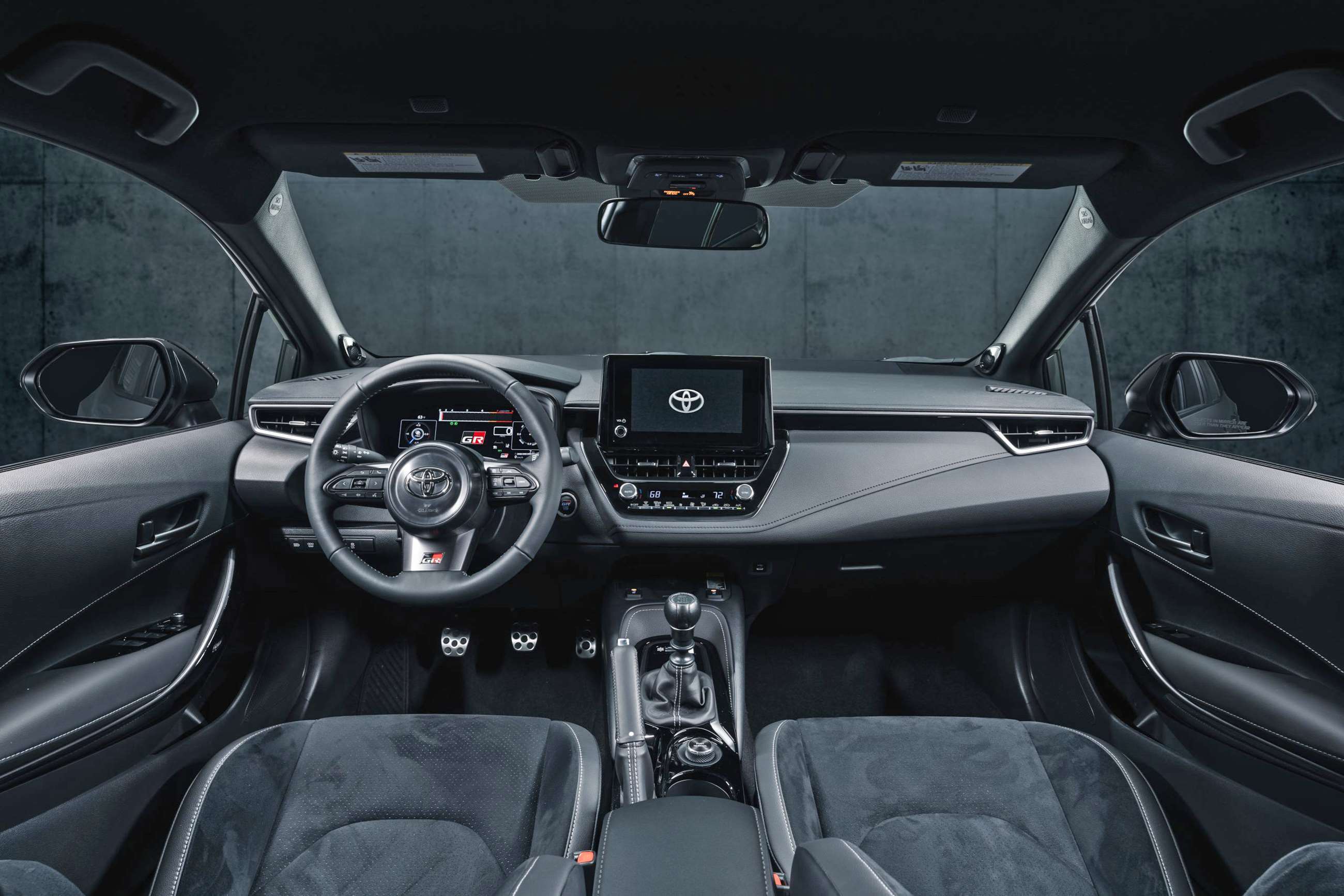 Toyota reveals 300PS GR Corolla | GRR