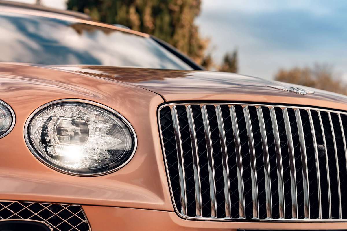 Bentley reveals Bentayga Extended Wheel Base | GRR