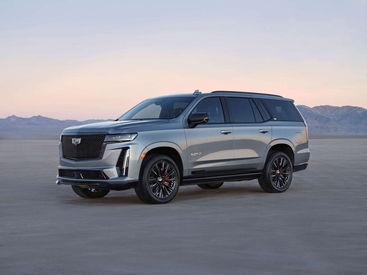 New Cadillac Escalade-V is a 680PS V8 SUV | GRR