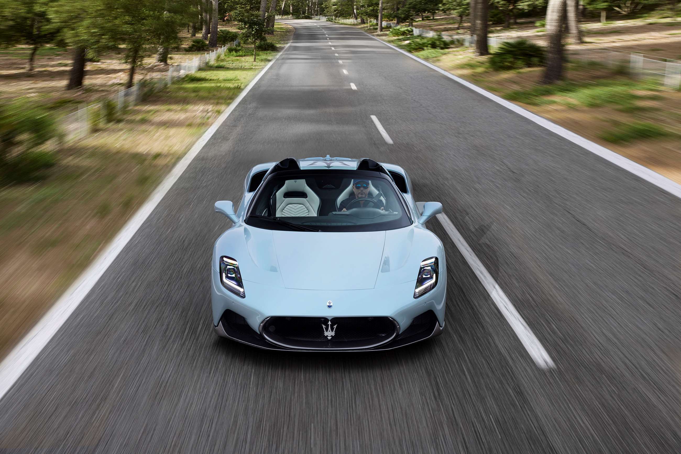 Maserati reveals 201mph MC20 Cielo roadster | GRR