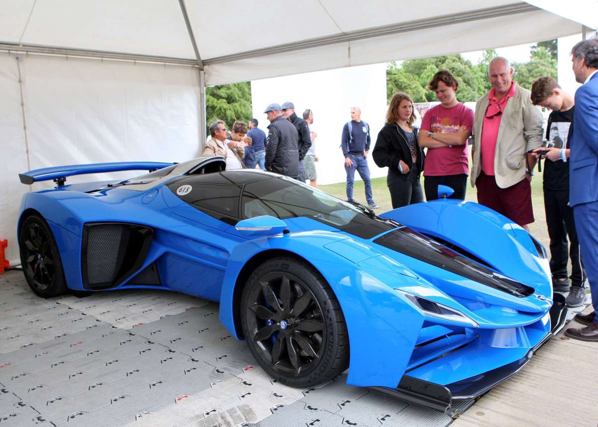 The Delage D12 is a questionable motoring revival | GRR