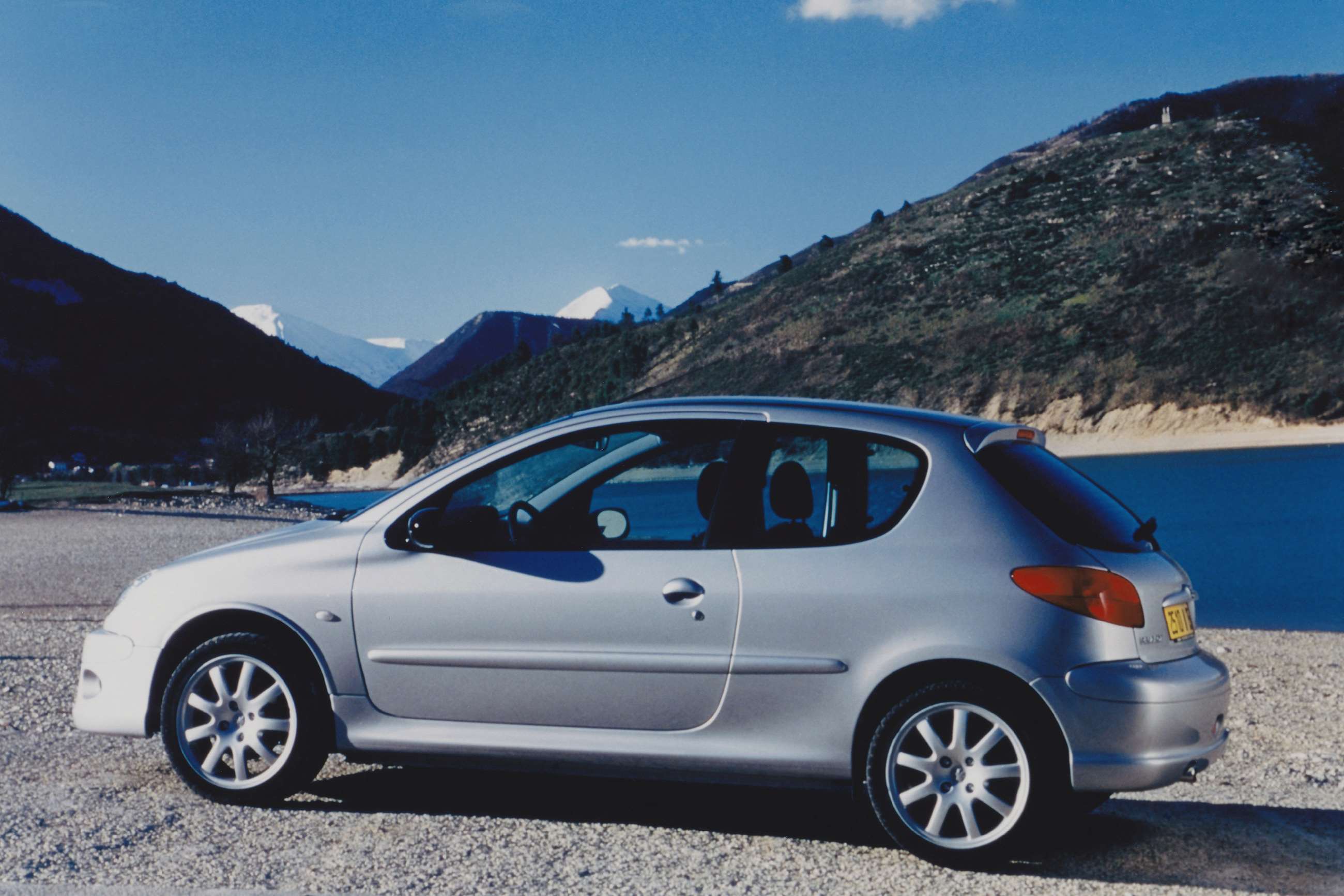 Nine awful cars we like anyway | GRR