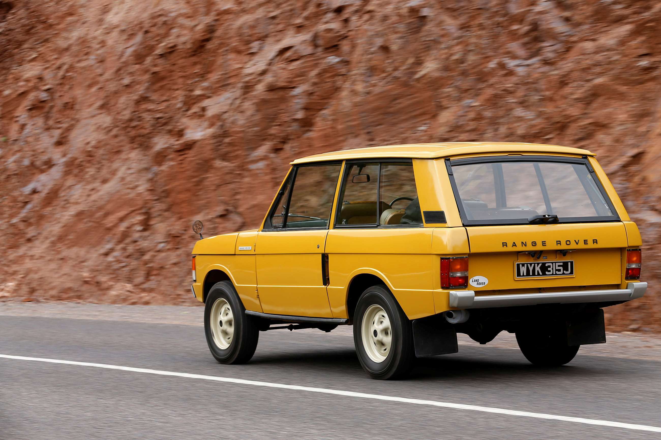 The 10 best road cars of the 1970s | GRR