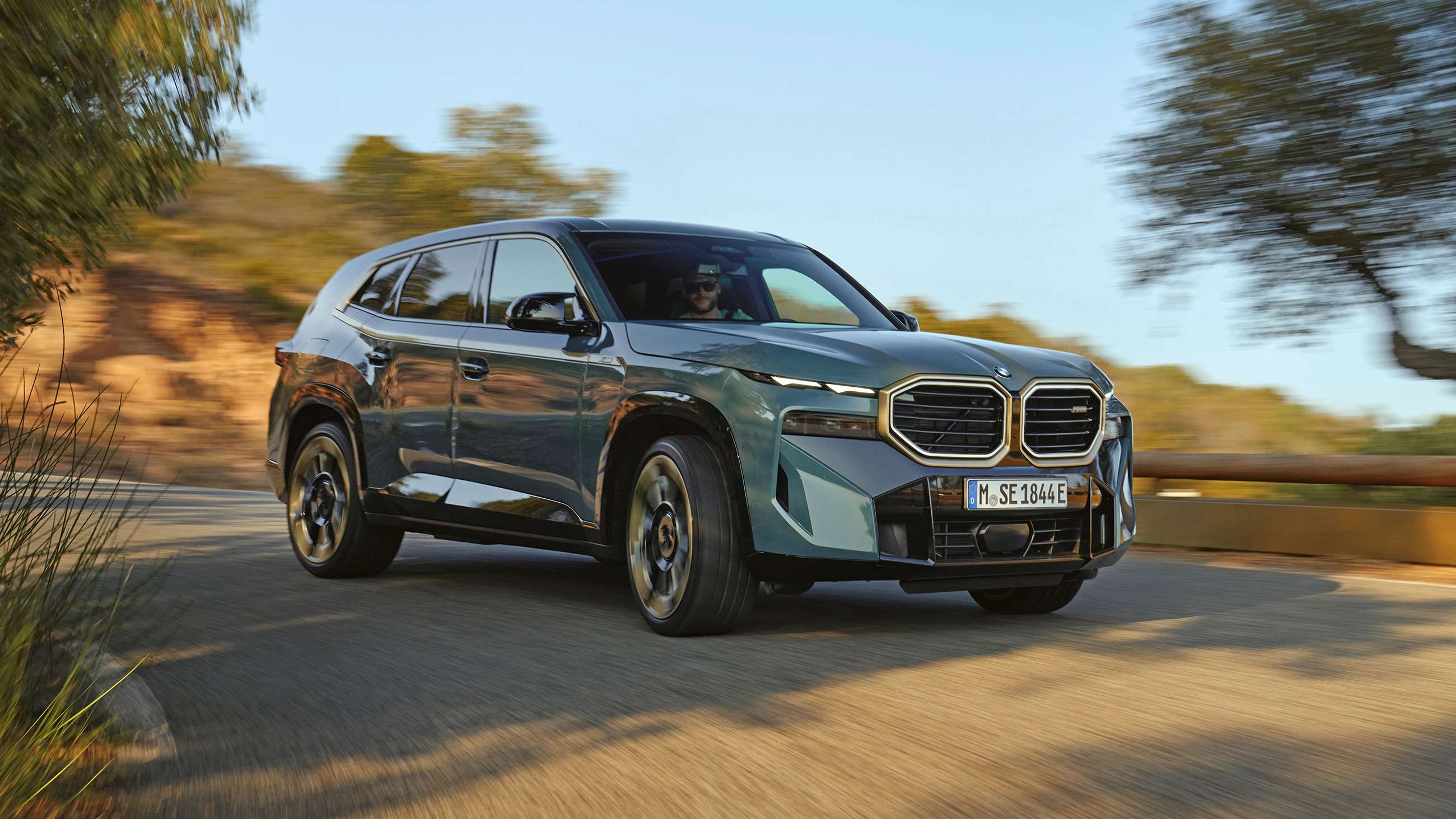 The BMW XM is a 650PS hybrid SUV | GRR