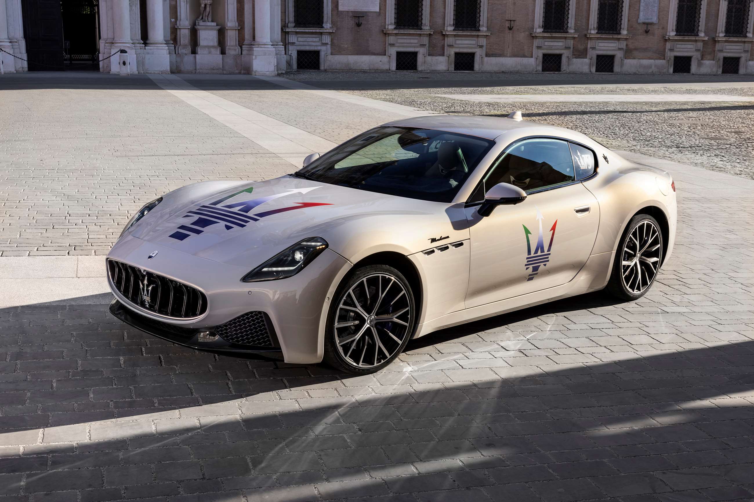 Maserati unveils new GranTurismo Trofeo | GRR