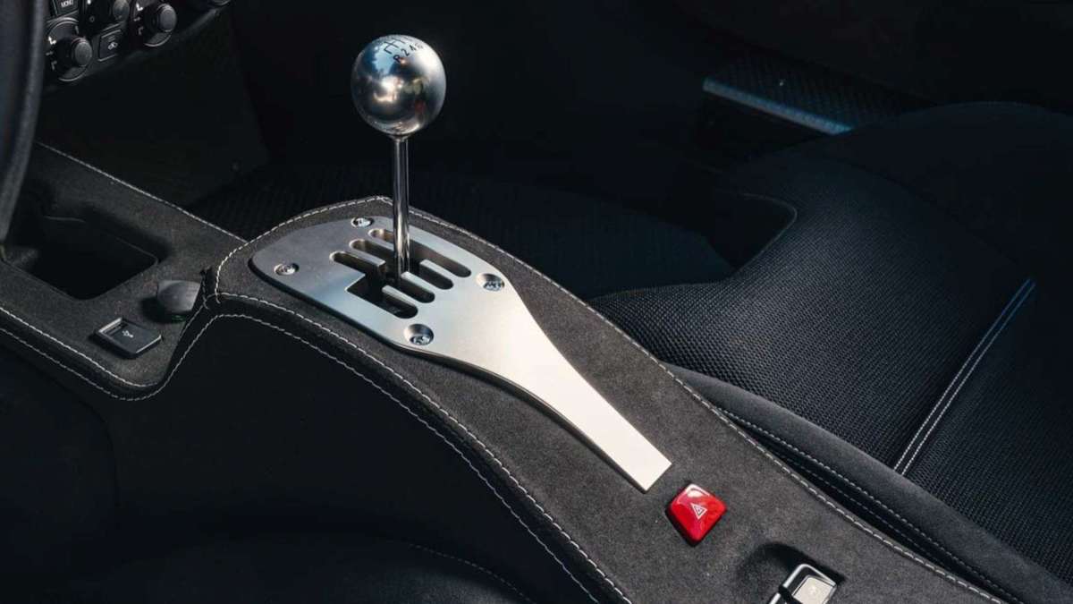 Ferrari 458 Speciale modified with manual gearbox | GRR