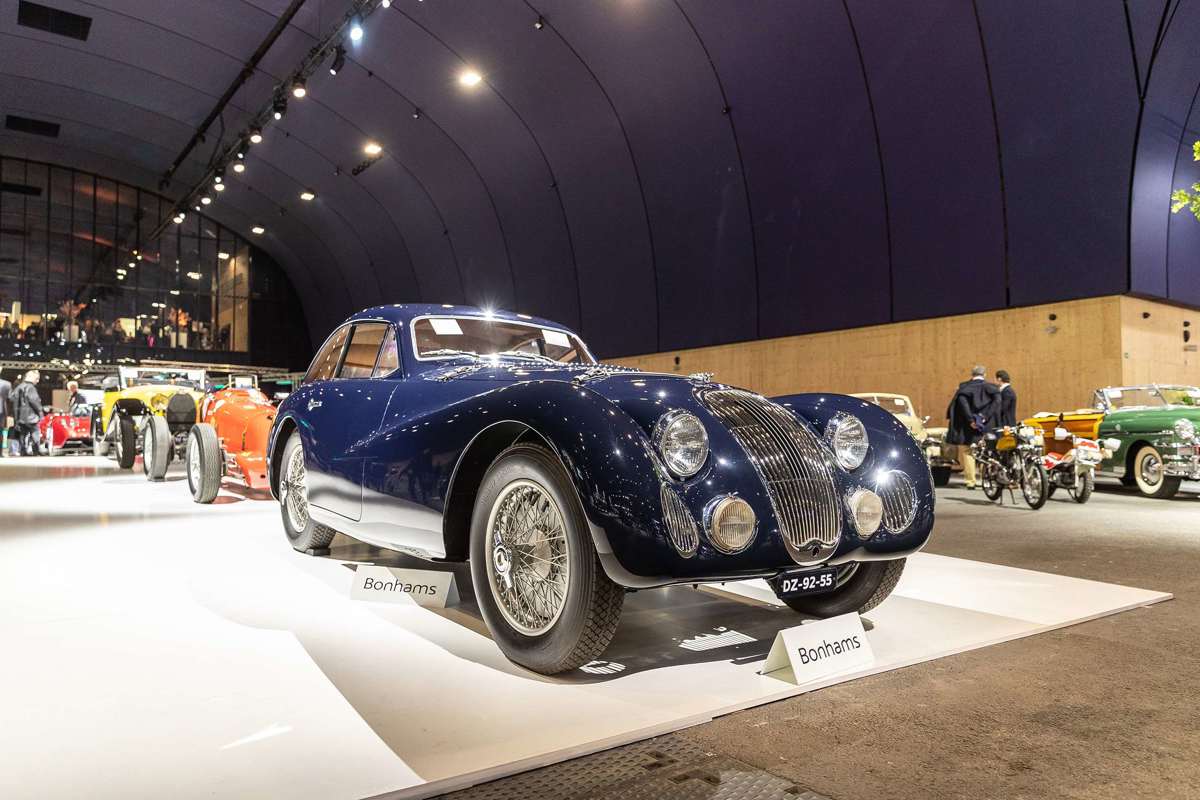 A gorgeous collection of cars at Bonhams’ Paris sale | GRR