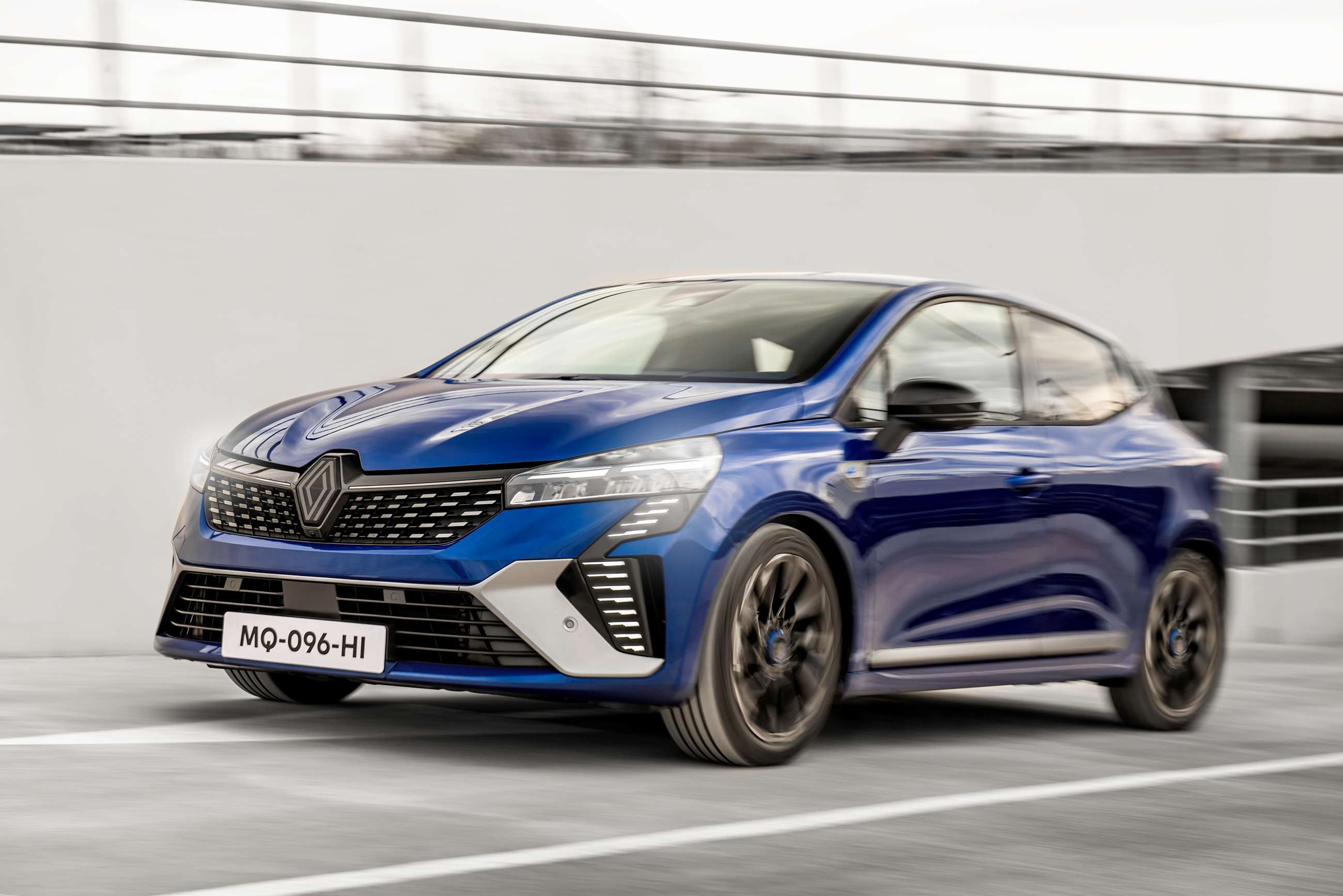 New hybrid Renault Clio gets an Alpine spec | GRR