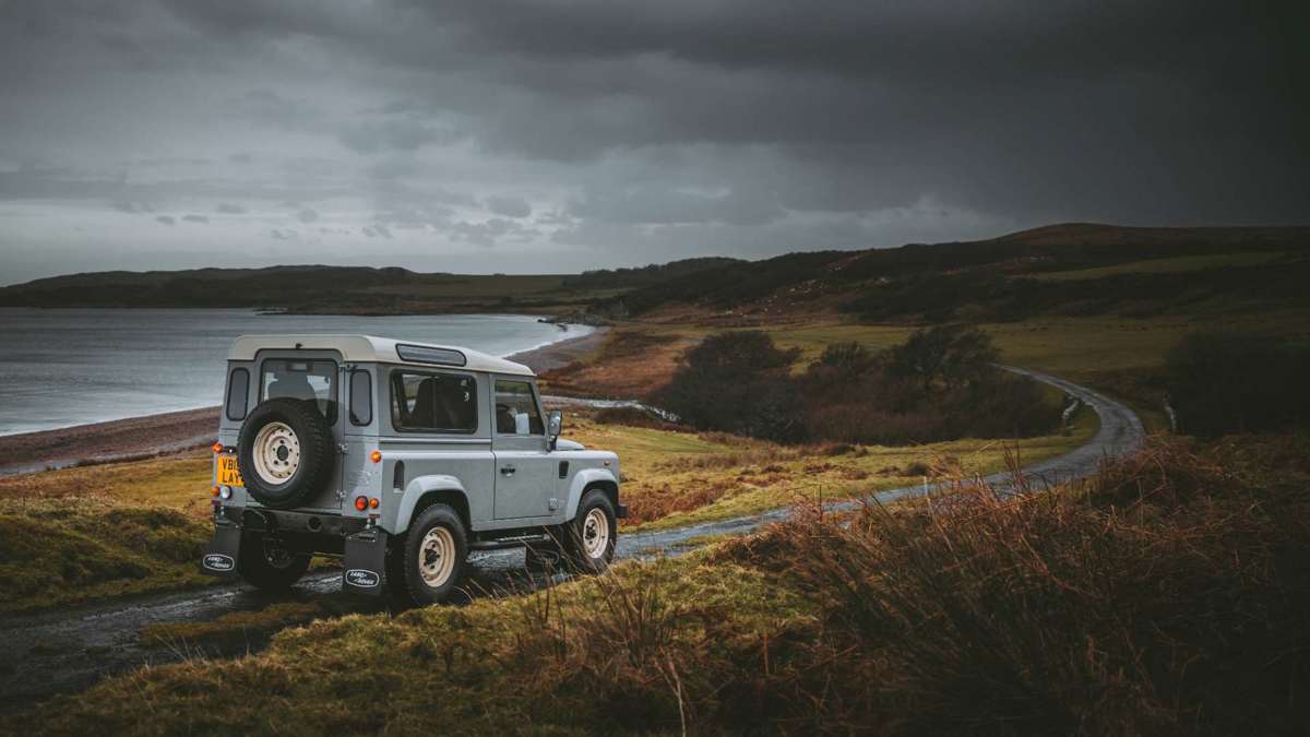 Defender V8 Islay Edition is a £245,000 Land Rover | GRR