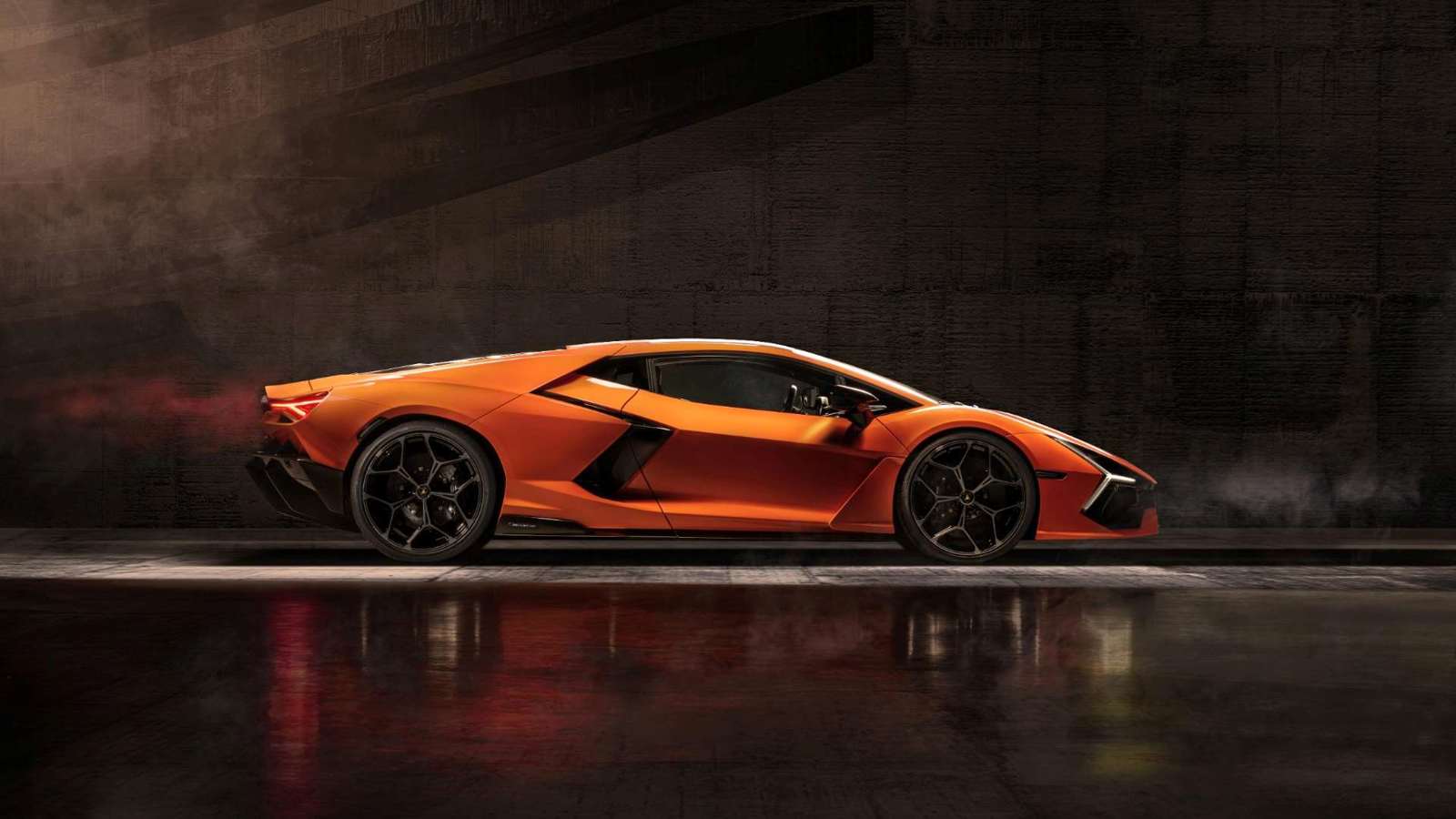 Lamborghini's future: hybrid Huracan, Urus EV and beyond | GRR