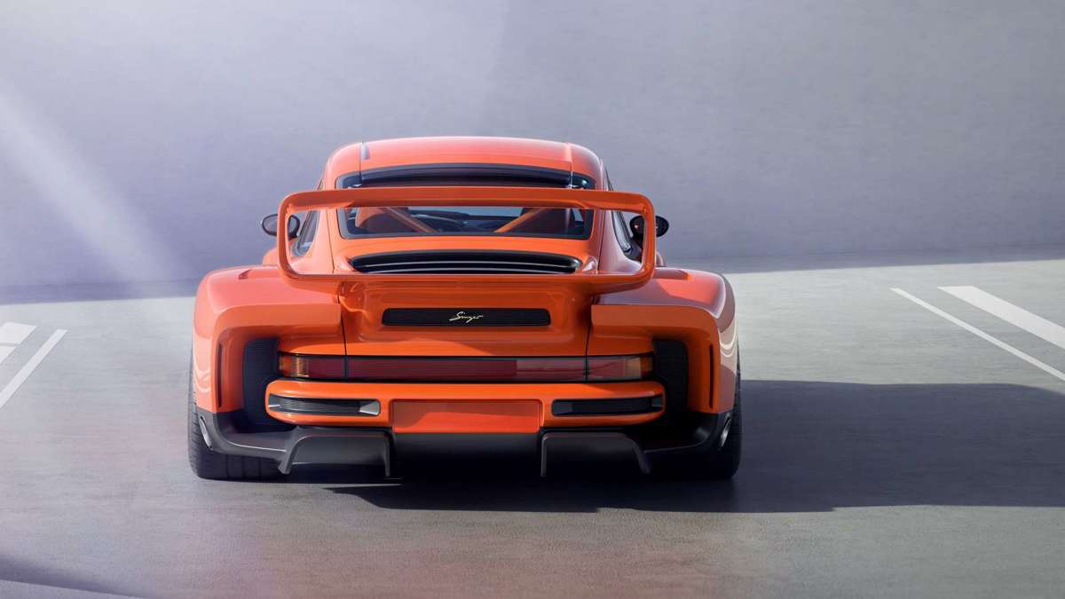 Singer's DLS Turbo is a 700PS reimagined Porsche 935 tribute | GRR