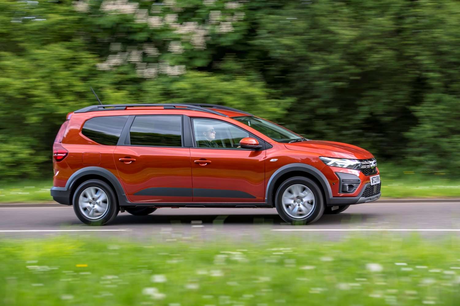 The 8 best seven-seat cars to buy in 2023 | GRR