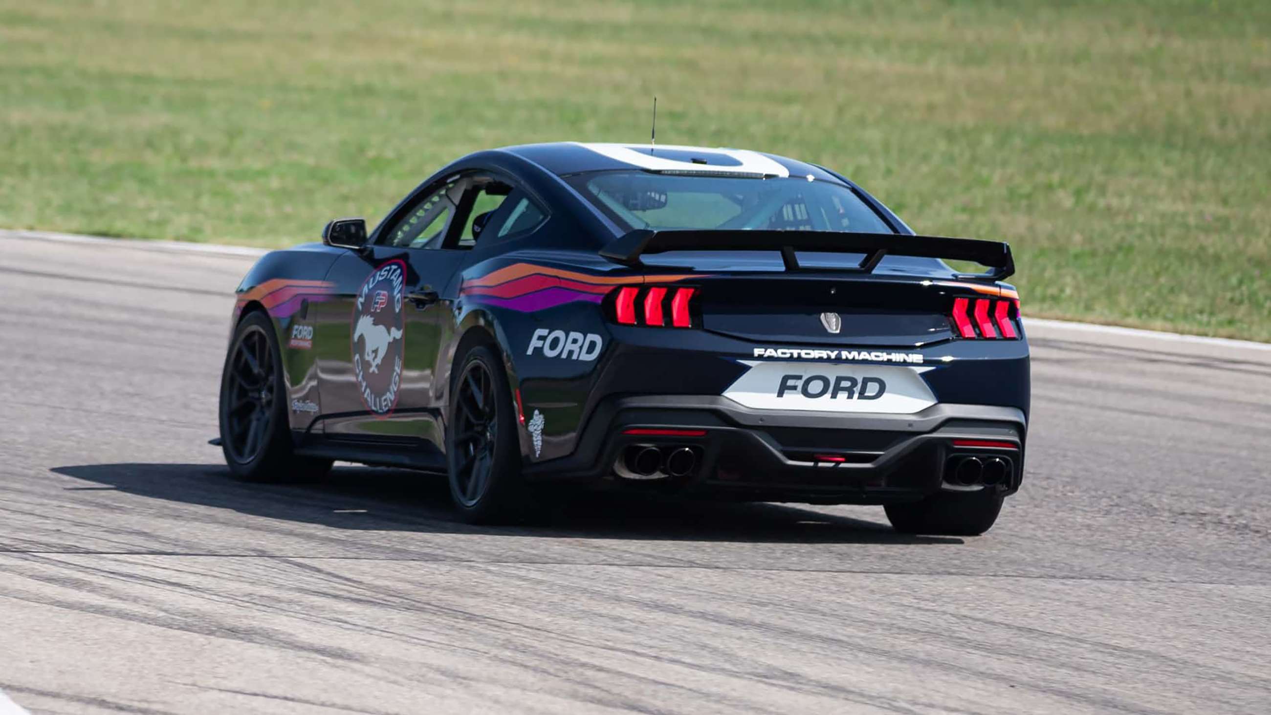 Ford Mustang Dark Horse R is a one-make muscle car racer | GRR