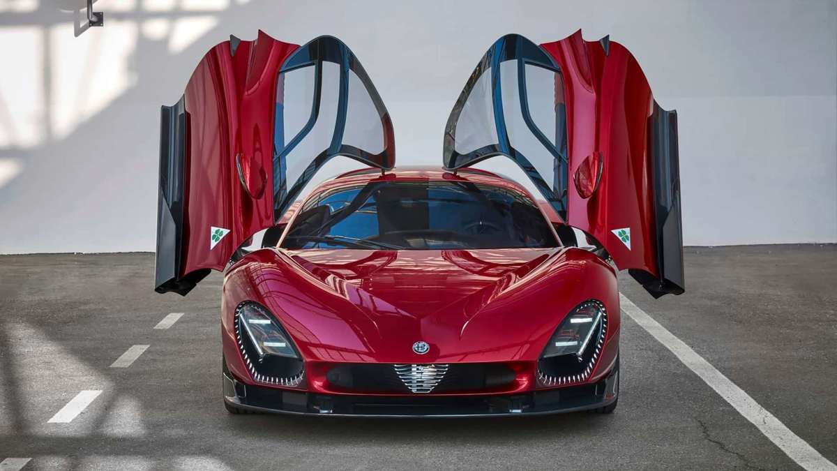 Alfa Romeo 33 Stradale is a new ultra-limited supercar | GRR