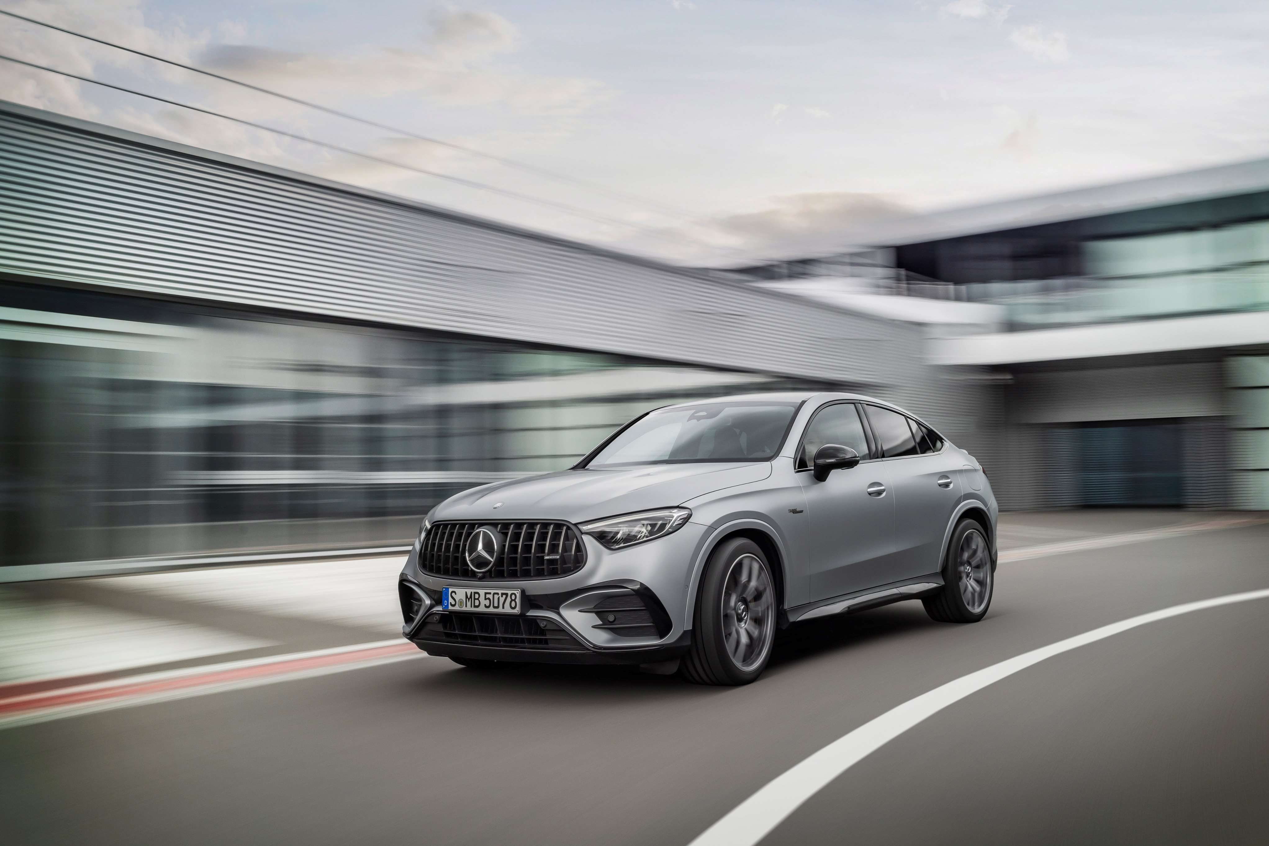 Mercedes-AMG reveals 680PS four-cylinder GLC63 Coupe | GRR