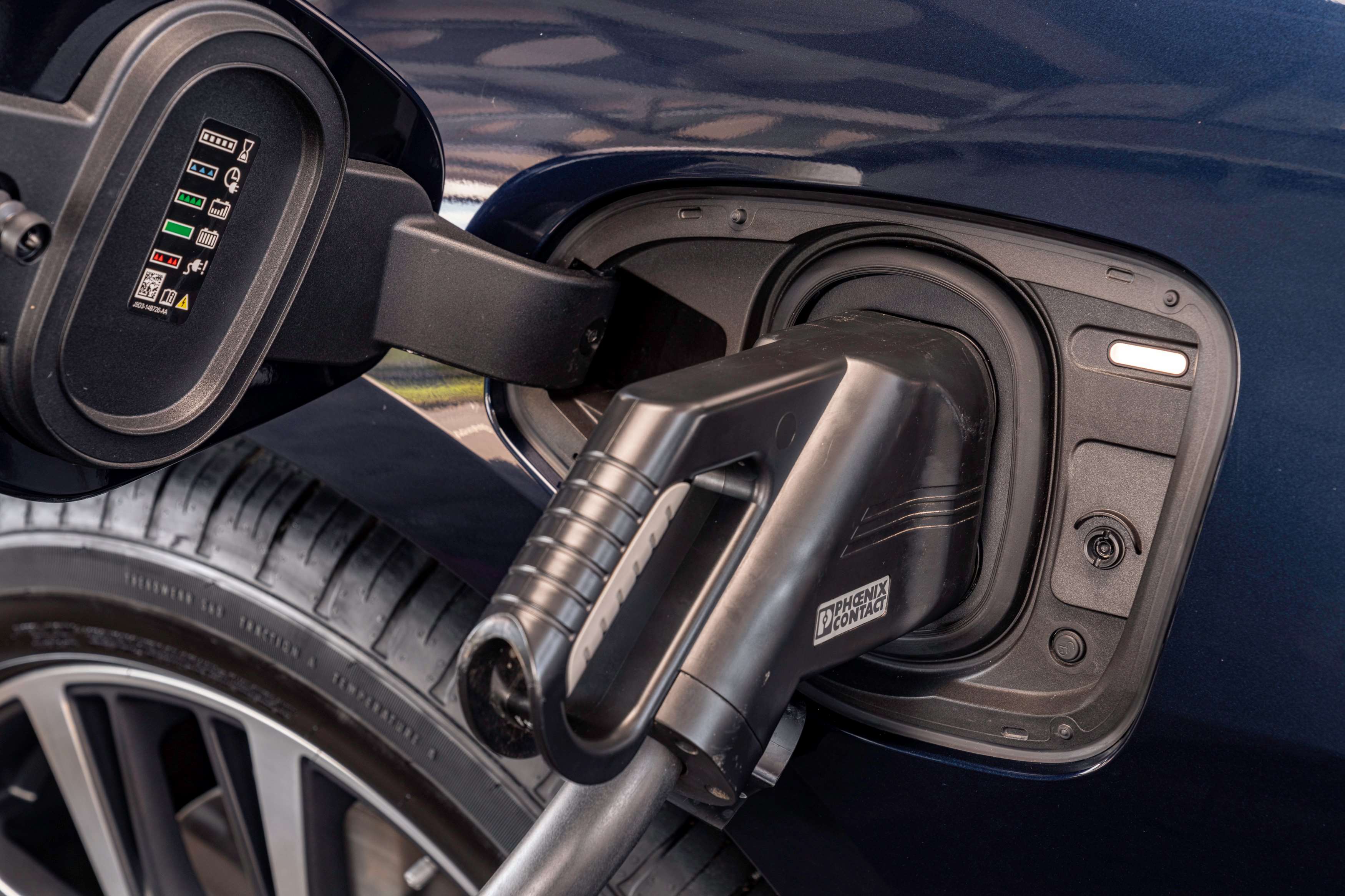 Government's EV sales mandate clarified up to 2030 | GRR