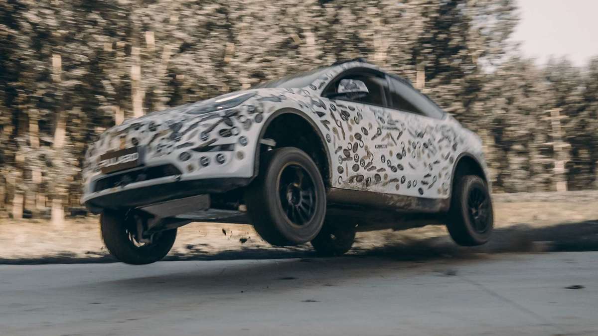 Lifted Tesla Model Y is a metropolitan mudder | GRR