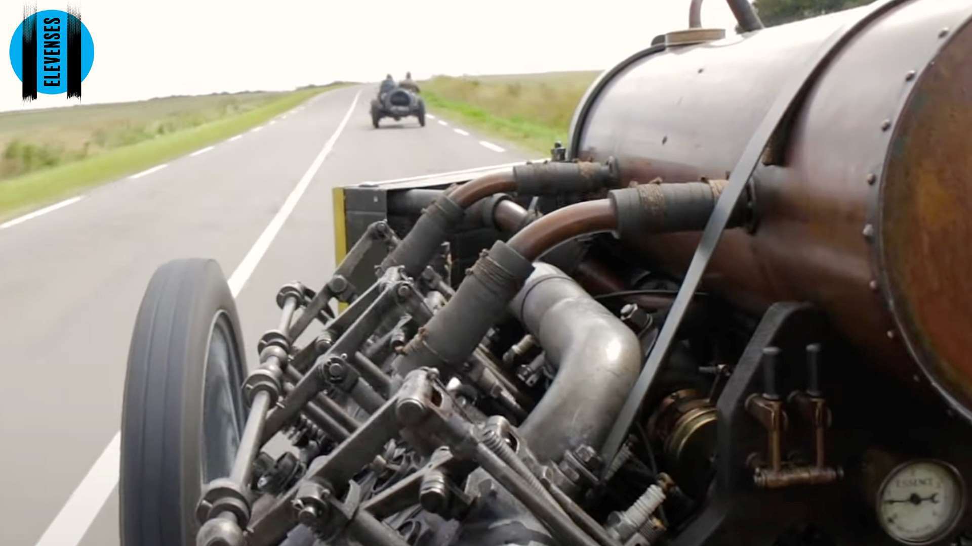 [Video] Edwardian fire-spitters on the road is pure insanity | GRR