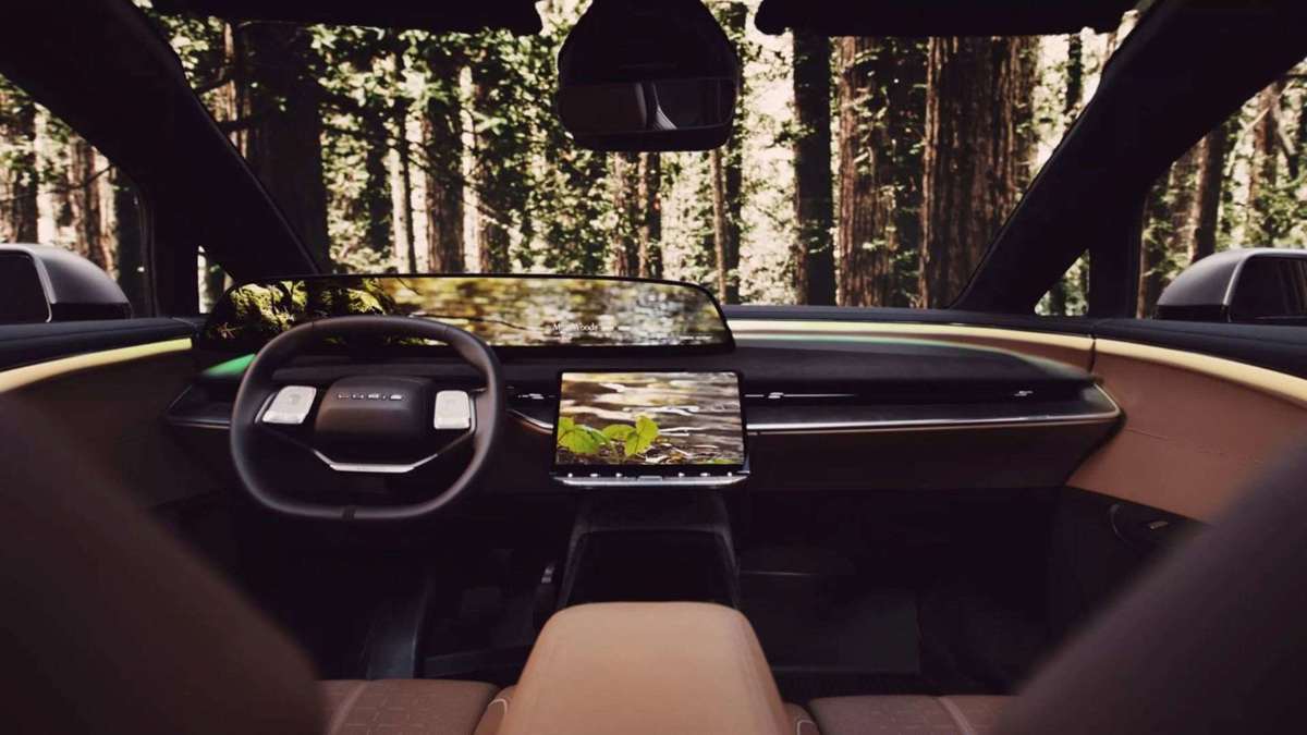 The Lucid Gravity is the ultra-cool EV SUV of the future | GRR