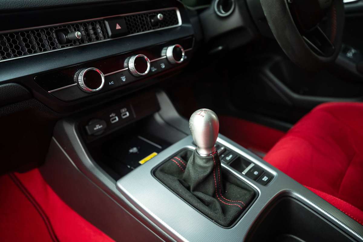 The new Honda Civic Type R is the best ever | Cars of the Year 2023 | GRR