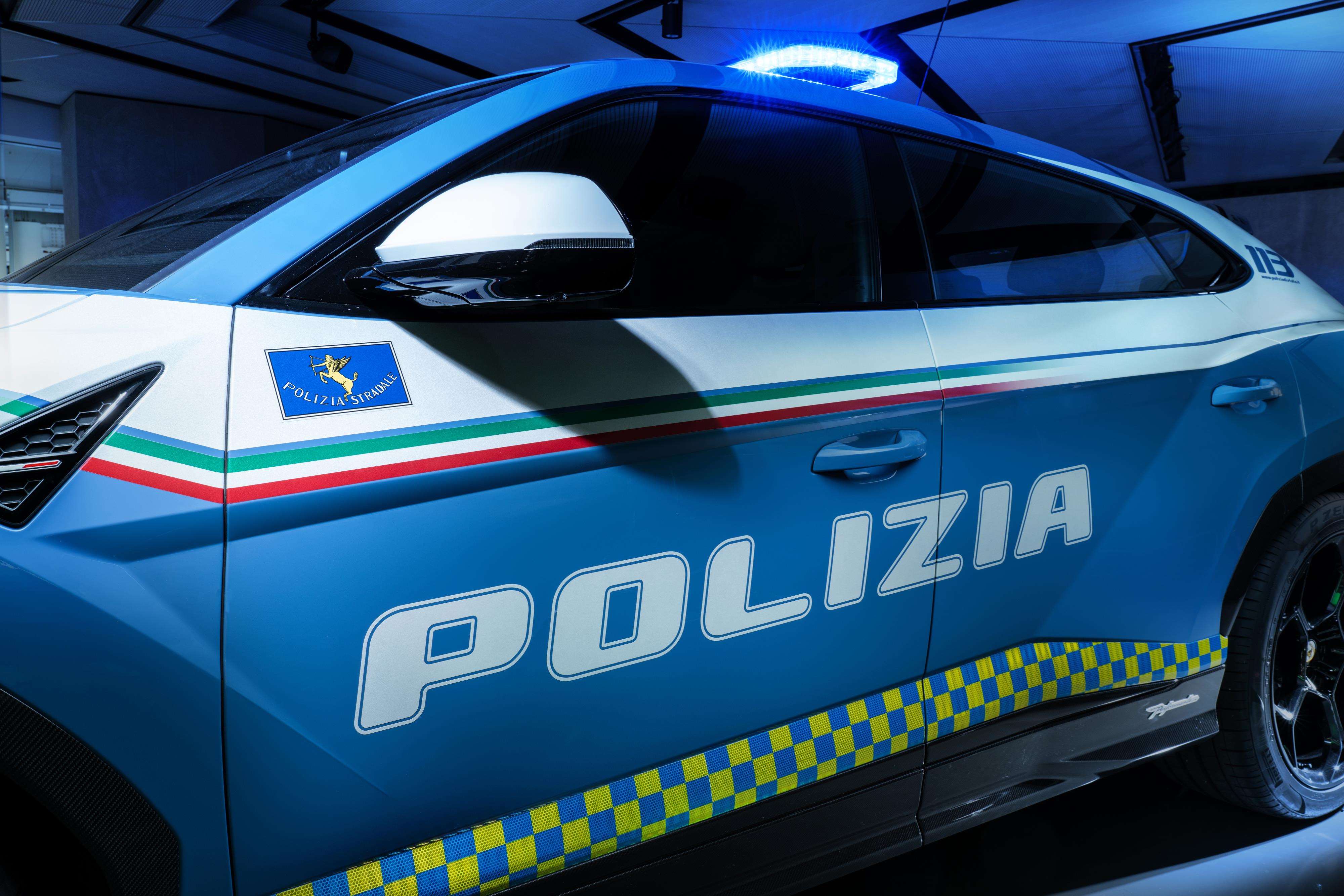 The Lamborghini Urus Performante police car is fast justice | GRR
