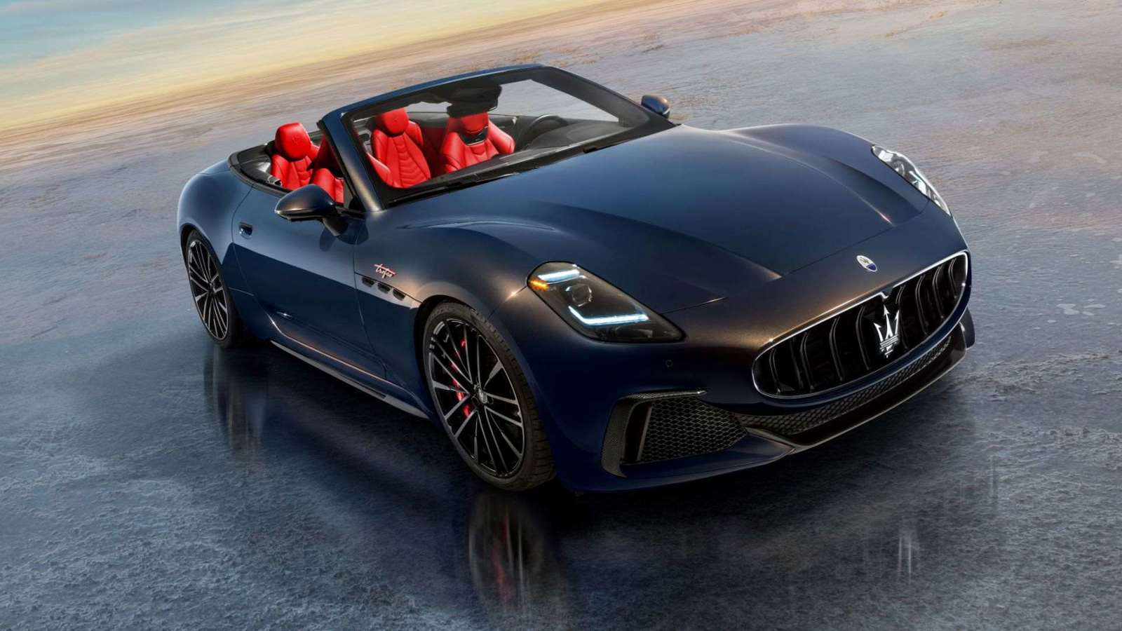 Maserati reveals GranCabrio drop-top cruiser | GRR