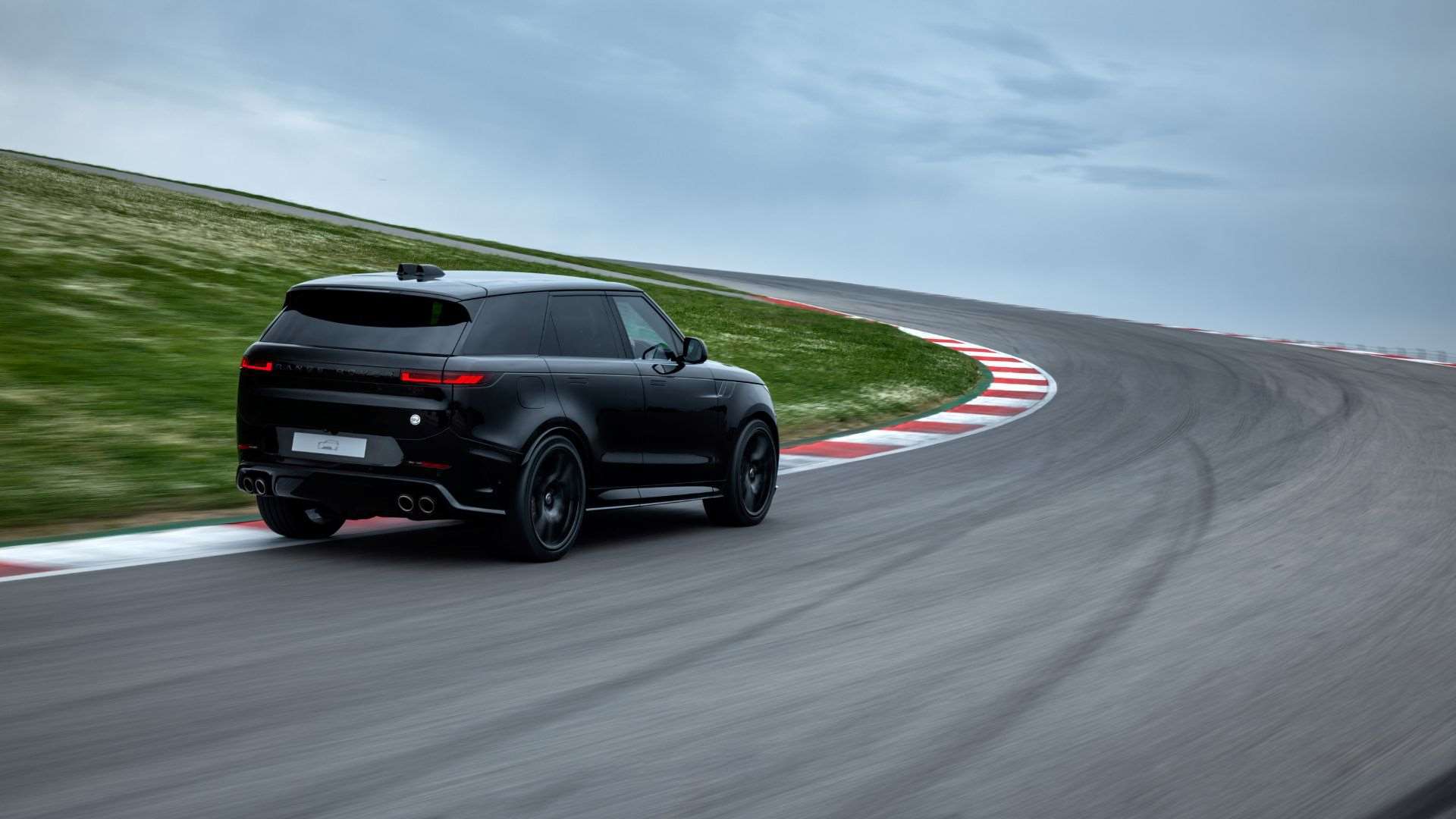 The 9 best fast SUVs for 2024 | GRR