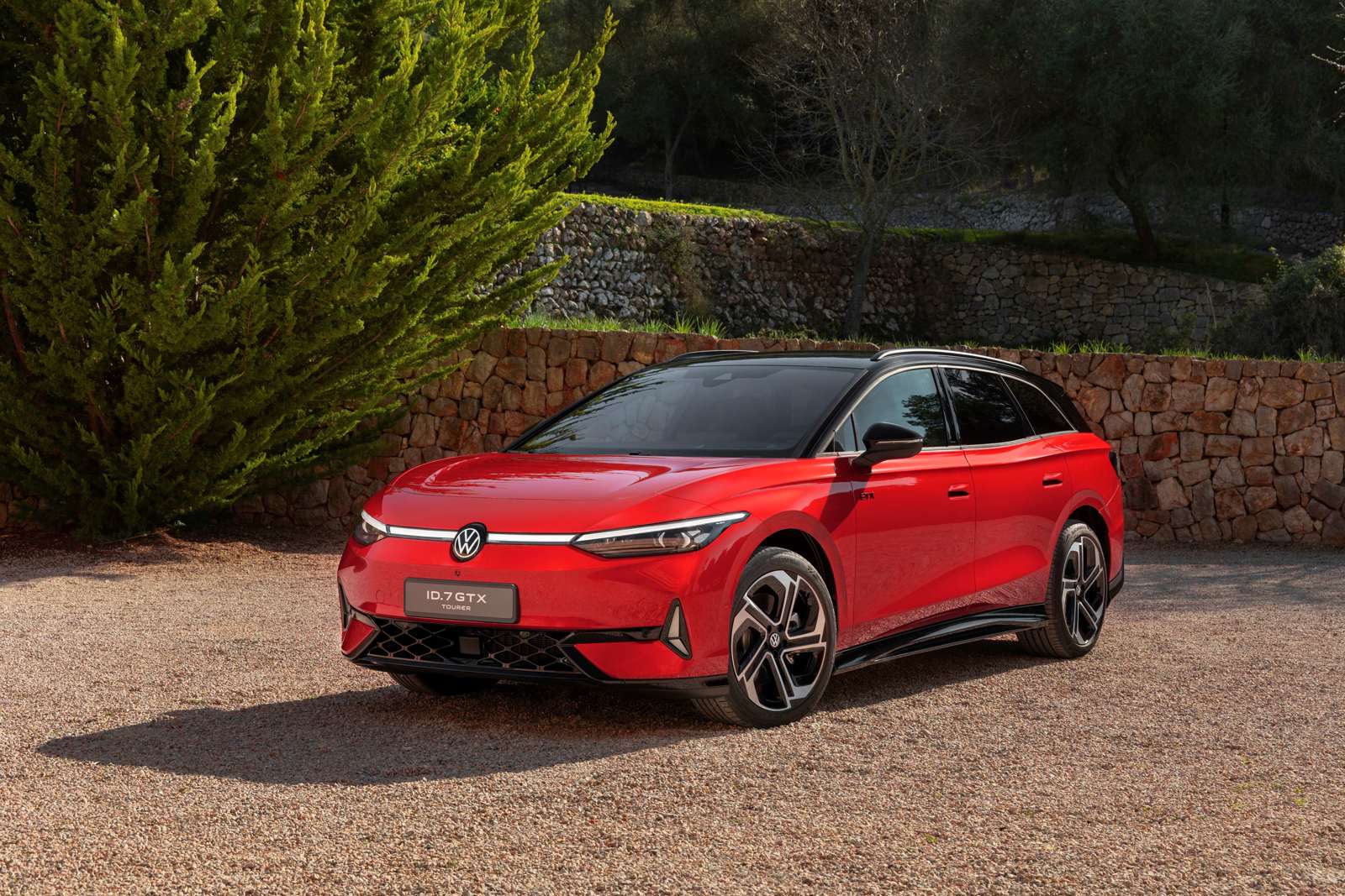 Volkswagen ID.7 GTX Tourer: price, specs and release date