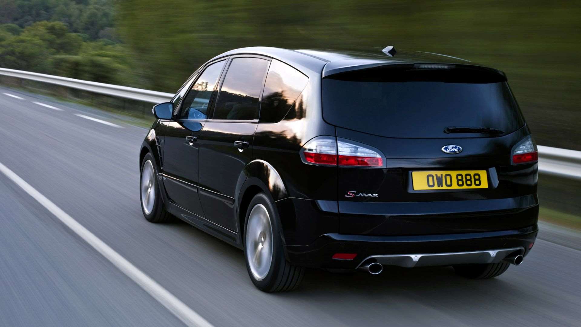 The 8 coolest MPVs ever | GRR