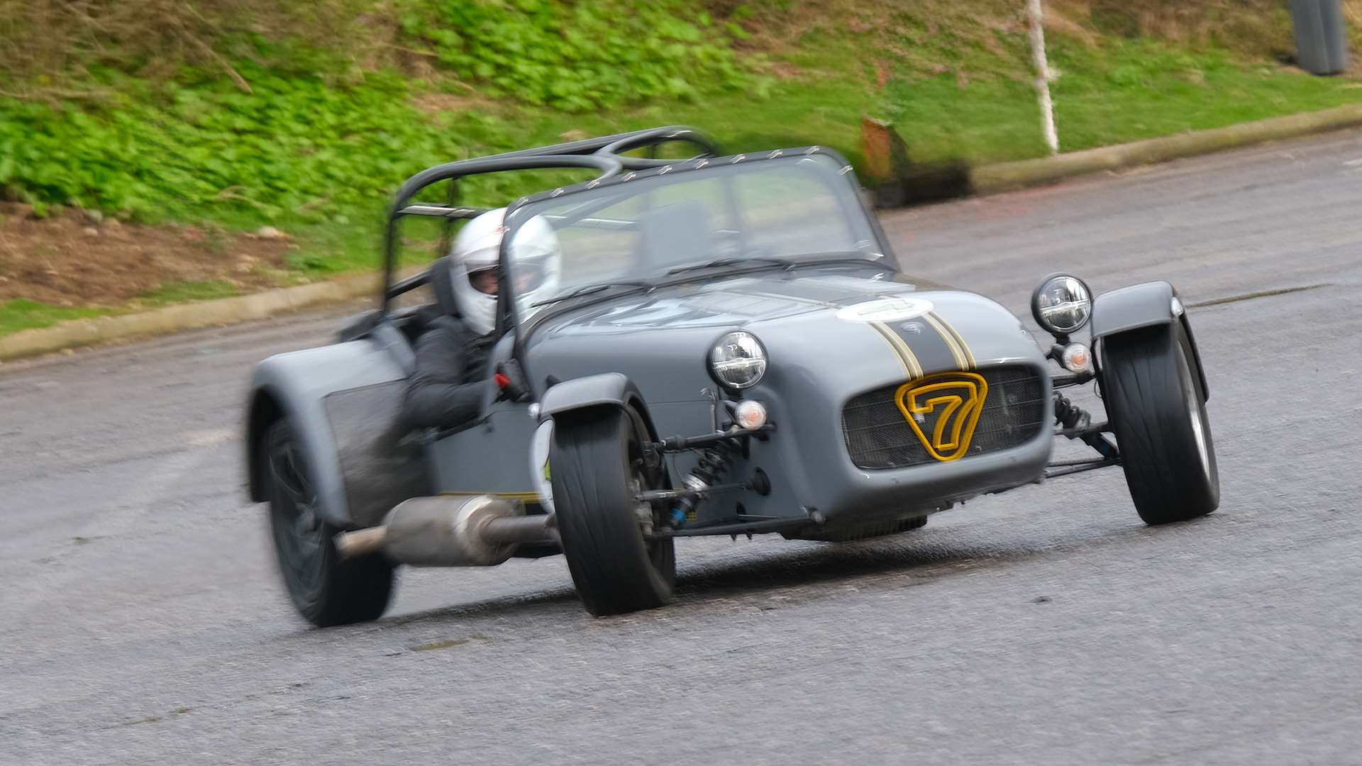 Drifting in a Caterham is the most fun you can ever have | GRR