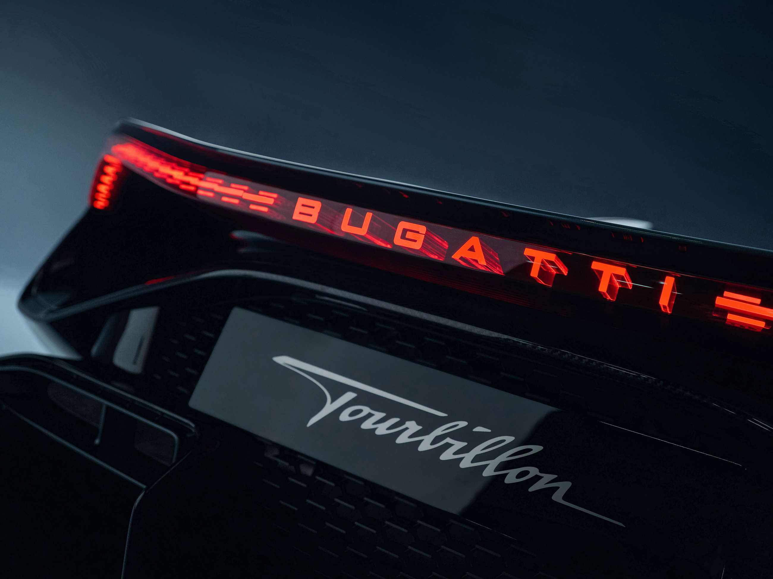 Bugatti Tourbillon ushers in new era with V16 engine | GRR
