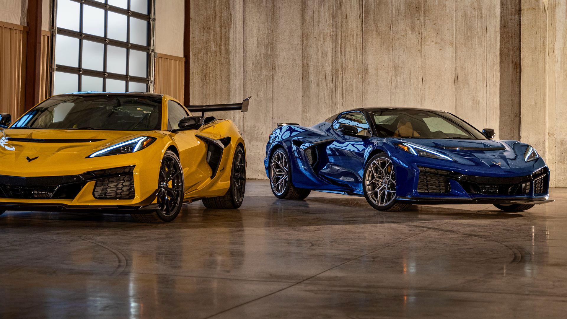 2025 Corvette ZR1 gets split-window and over 1,000PS | GRR