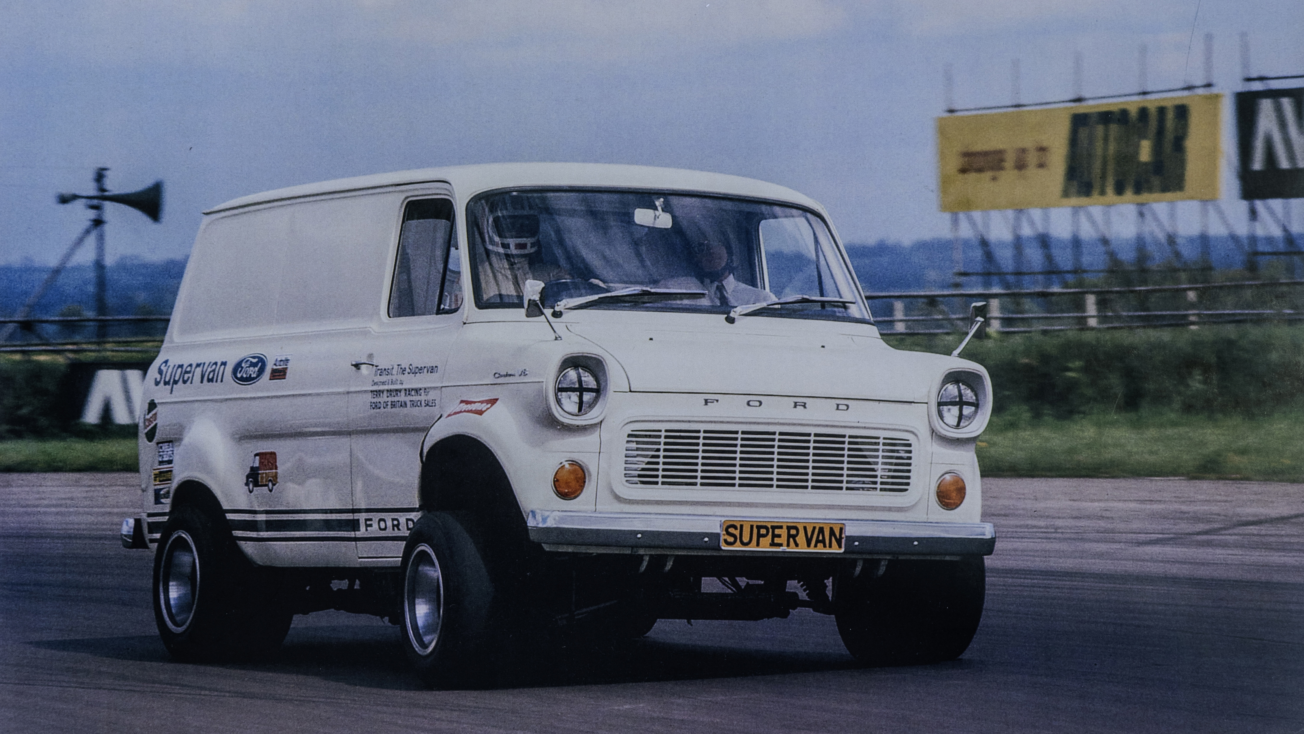 The original GT40-powered Ford Supervan has been restored | GRR