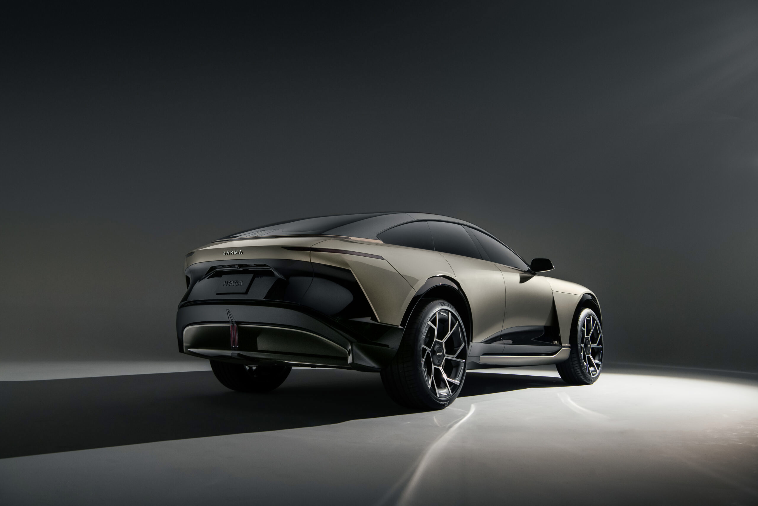 Karma Ivara GT-UV is a rugged range extender EV | GRR