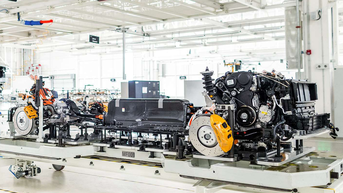 The 10 best four-cylinder engines ever made | GRR