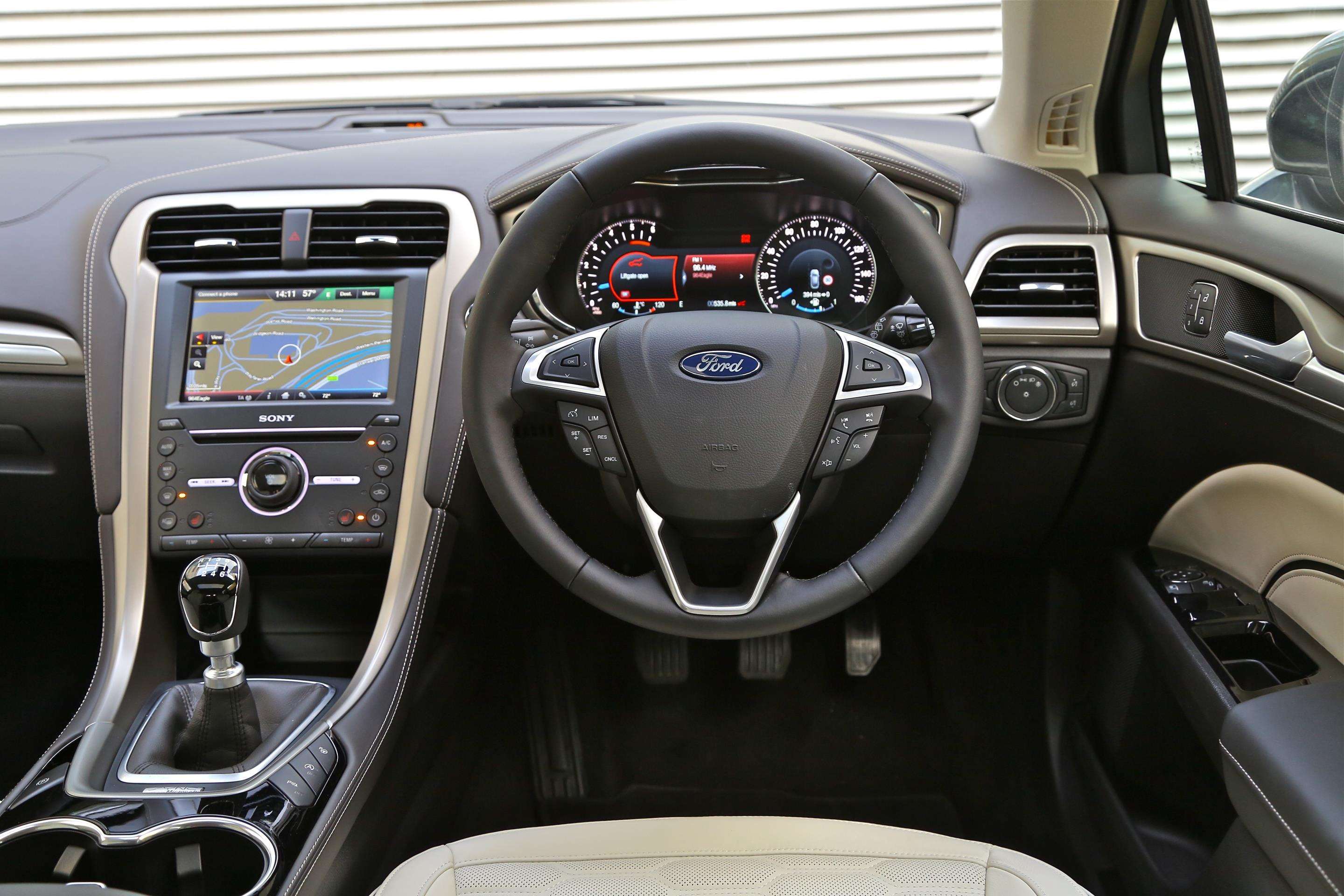 The Goodwood Test: Ford Mondeo Vignale