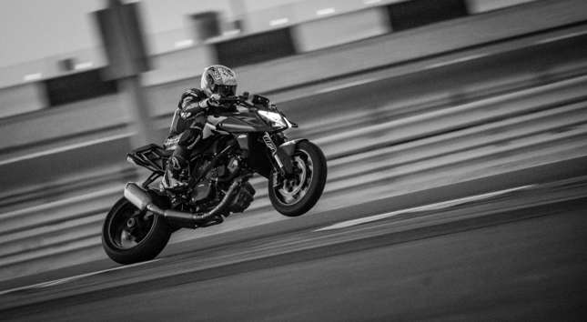 The Goodwood Test: KTM 1290 Super Duke R
