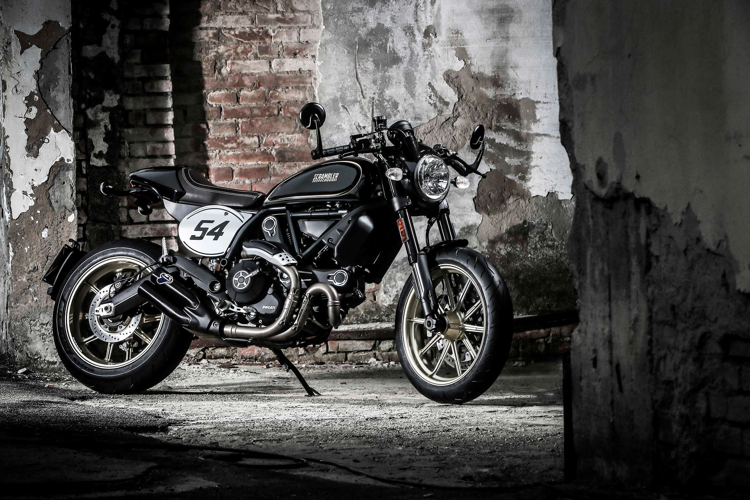 The Goodwood Test – Ducati Scrambler Café Racer