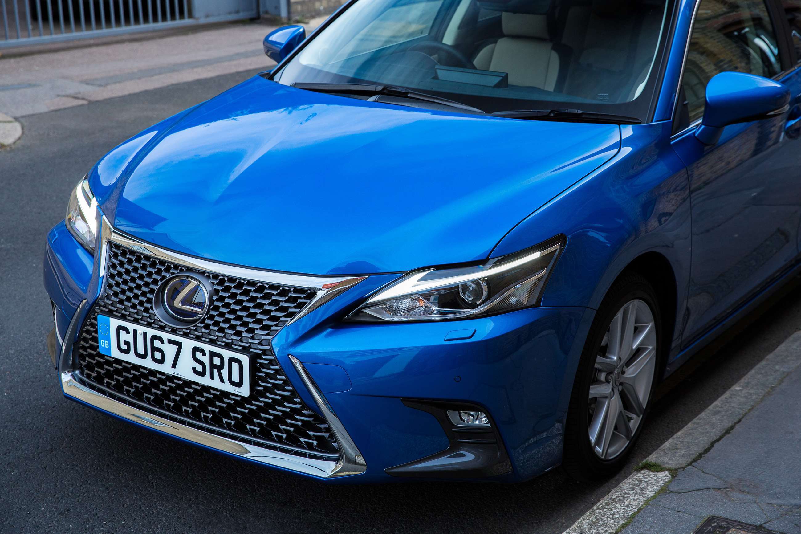 The Goodwood Test: Lexus CT200h