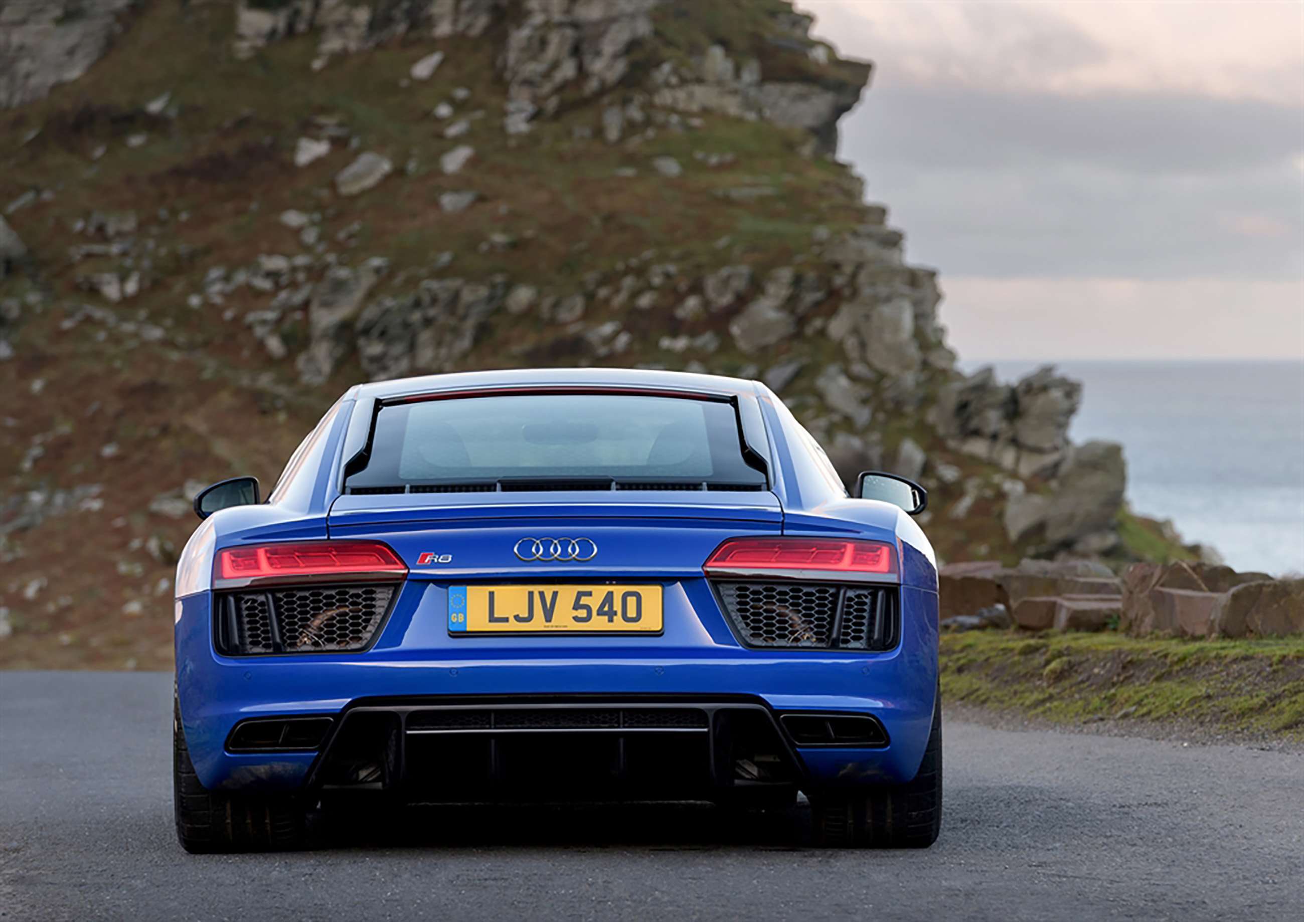 The Goodwood Test: Audi R8 RWS